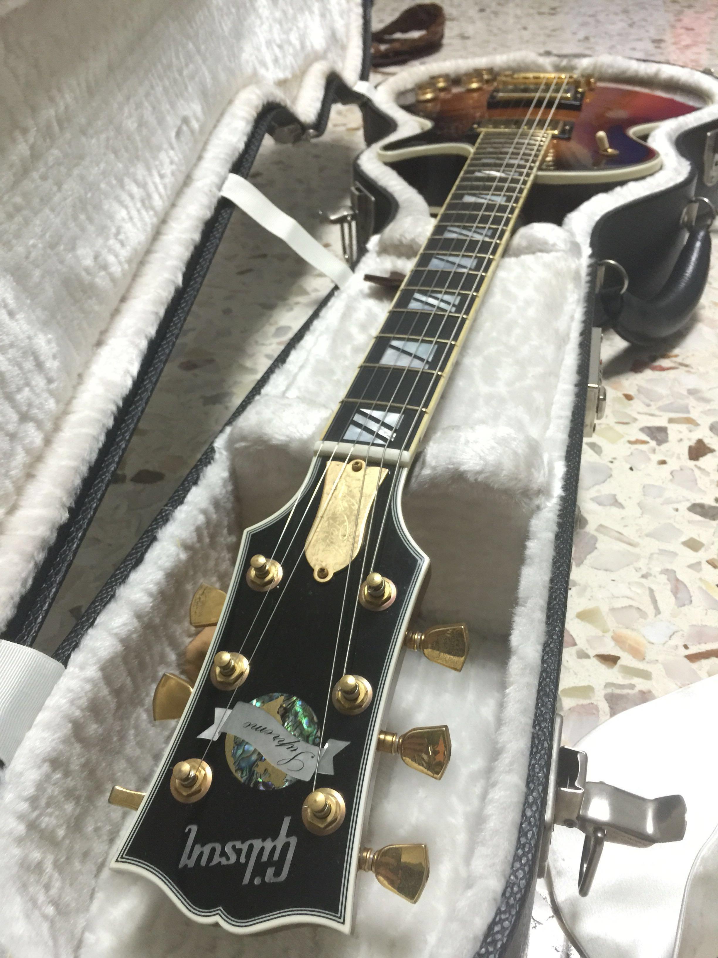 Les Paul Supreme , Hobbies & Toys, Music & Media, Musical Instruments ...