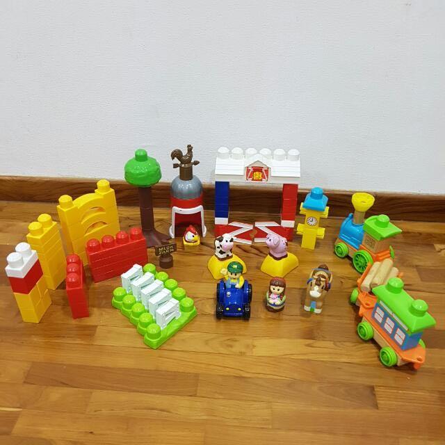 Mega Bloks Farm Set & Mega Bloks Train Set, Hobbies & Toys, Toys ...