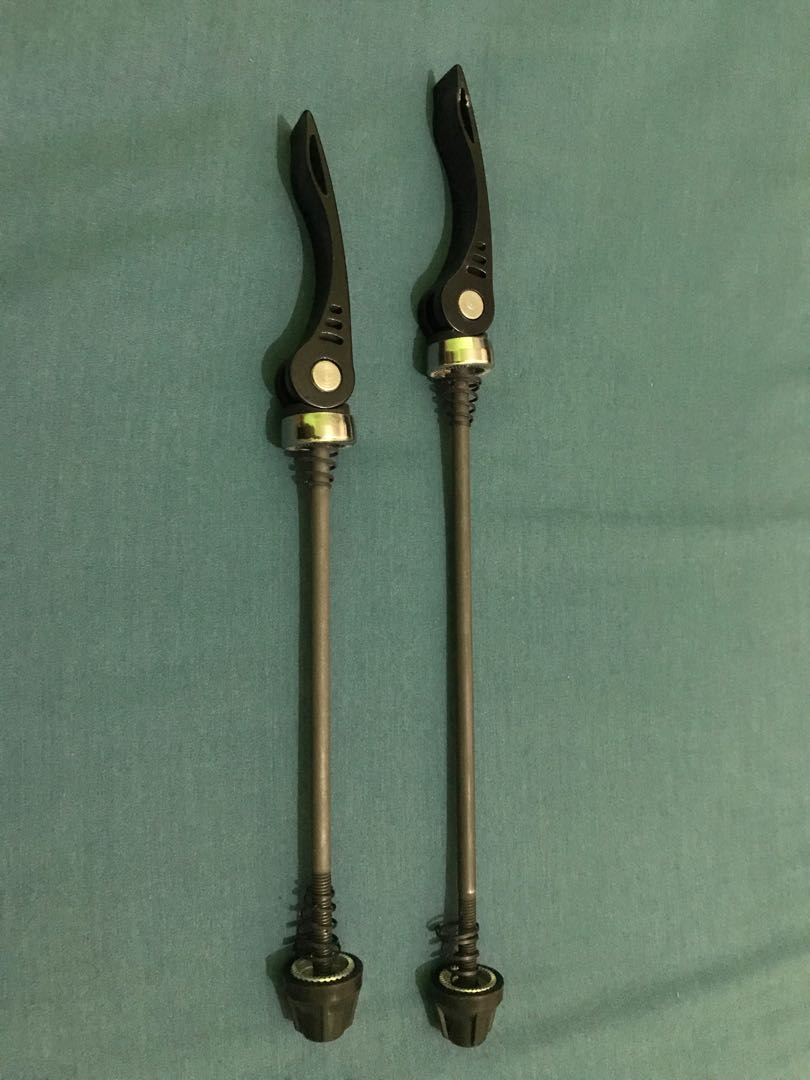 MTB wheel skewers black, Bicycles & PMDs, Parts & Accessories on Carousell