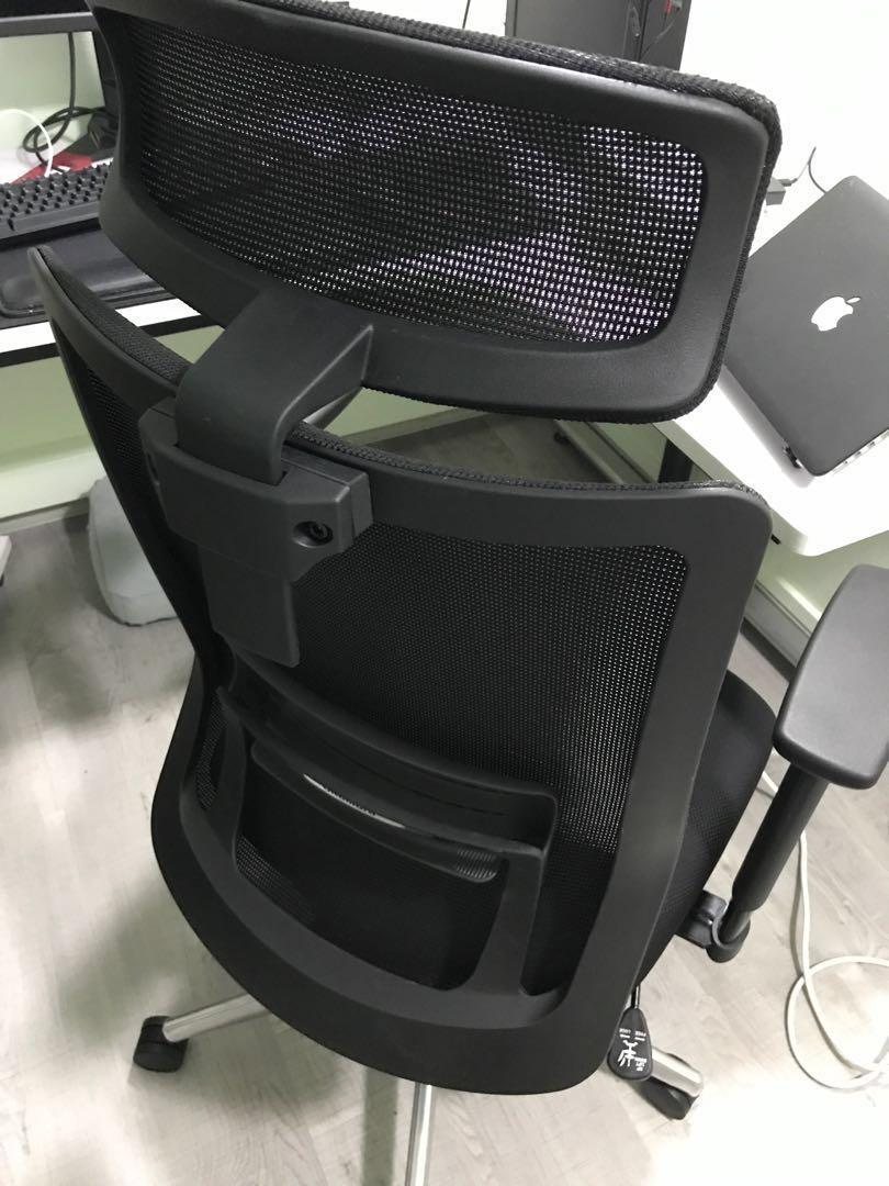 Okamura portone office chair(gaming chair)(Ergonomic Chair), Furniture ...