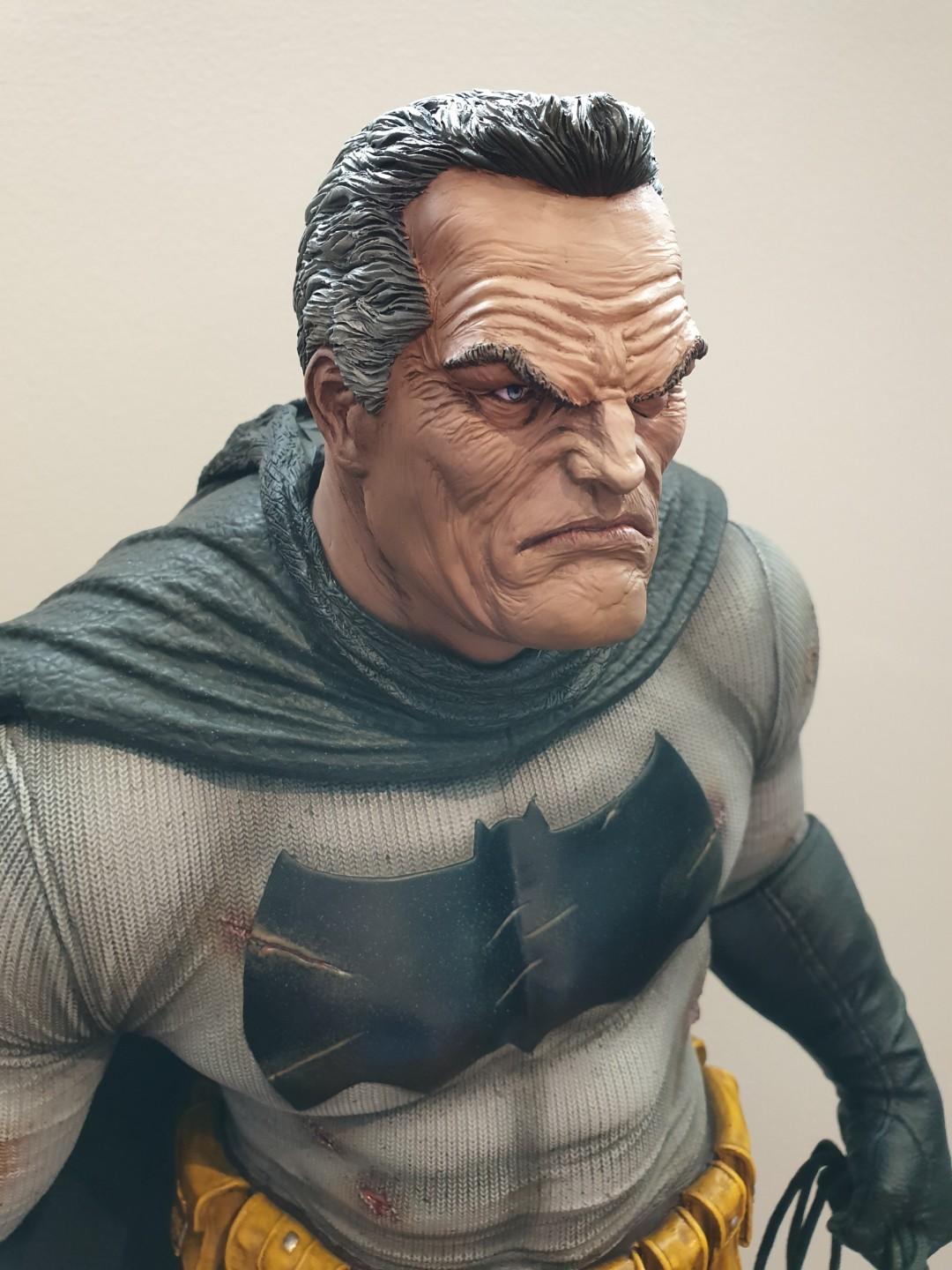 Prime 1Miller Batman w custom Bruce Wayne Head + Cowl, Hobbies & Toys ...