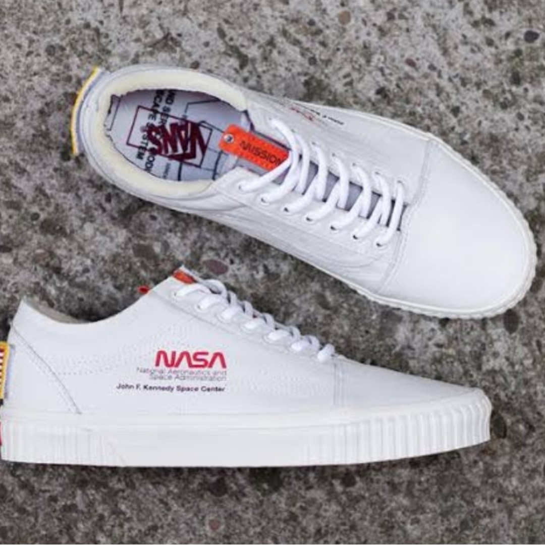 Vans x NASA Space Voyager (True White), Women's Fashion, Footwear ...