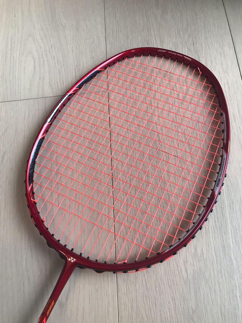 Yonex Duora 7, 運動產品, 運動與體育, 運動與體育 - 球拍和球類運動 - Carousell