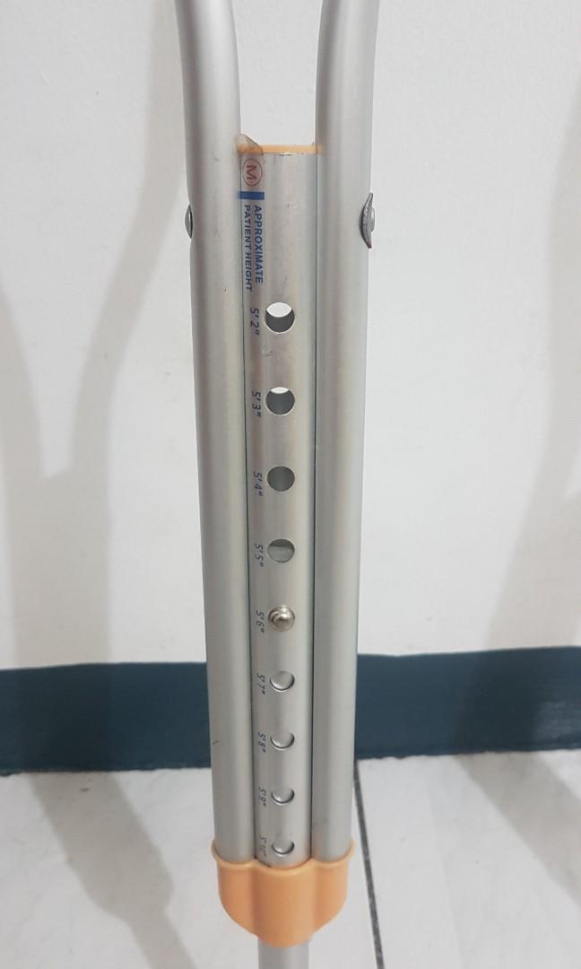 Crutches Saklay Aluminum Frame, Everything Else, Others on Carousell