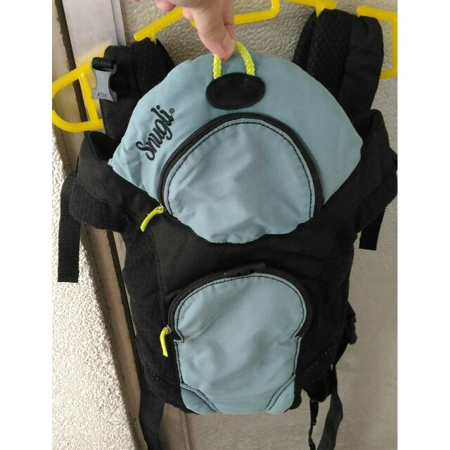 Evenflo Snugli Baby Carrier, Babies & Kids, Going Out, Carriers ...