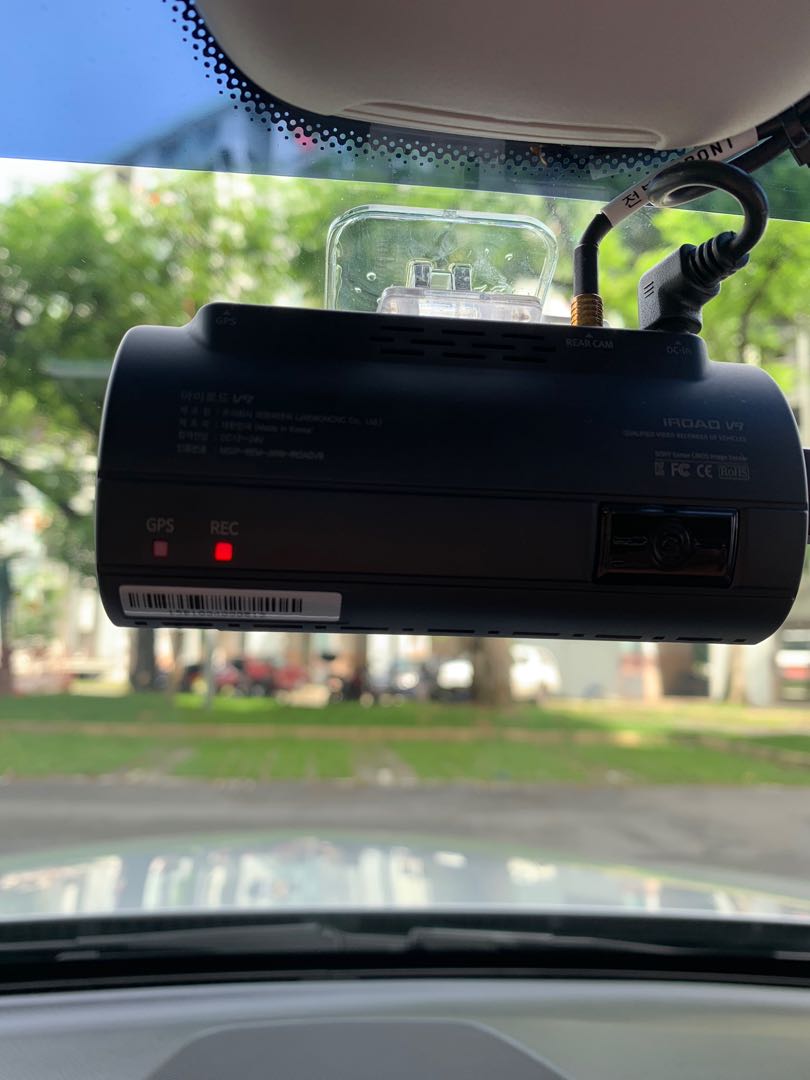 IROAD V9, Car Accessories, Accessories on Carousell