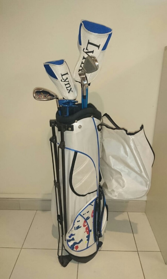 Junior Lynx golf set, Sports Equipment, Sports & Games, Golf on Carousell
