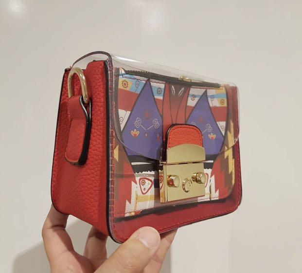 Mecca Transparent crossbody/sling bag, Women's Fashion, Bags & Wallets ...