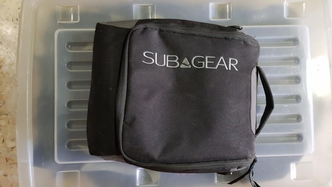 Scuba pro MK25/S600 with R095 octopus and subgear depth/pressure guage ...