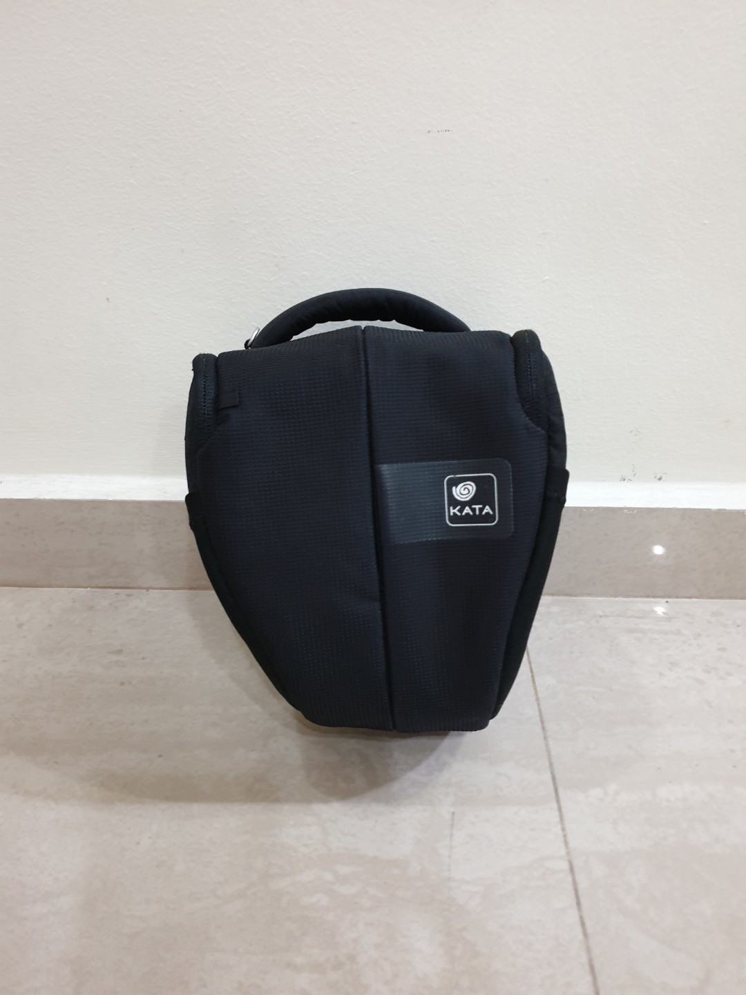 Kata Camera Holster Bag - Grip 12 DL, Photography, Photography ...