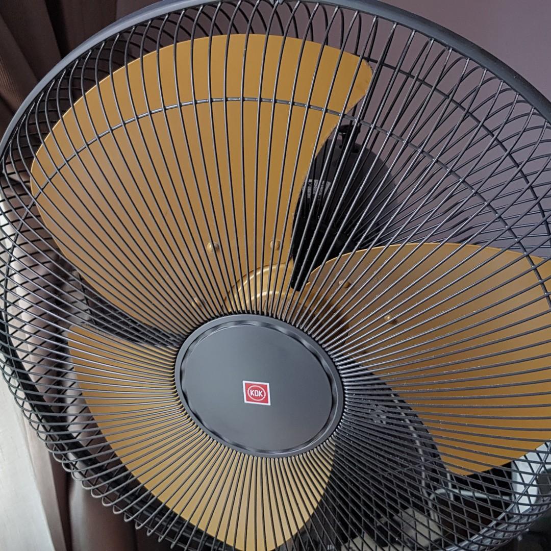 KDK P40US Stand Fan (Black/Gold), Furniture & Home Living, Lighting ...