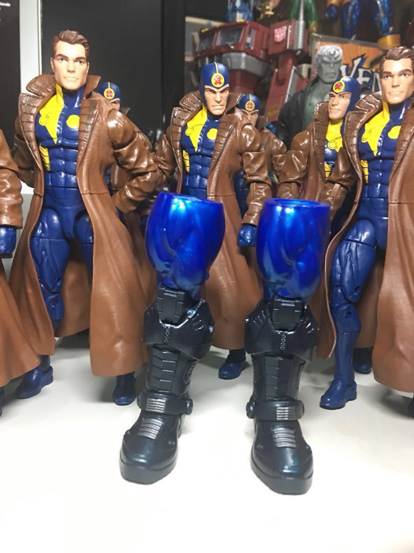 Marvel Legends Apocalypse BAF Right Leg, Hobbies & Toys, Toys & Games ...