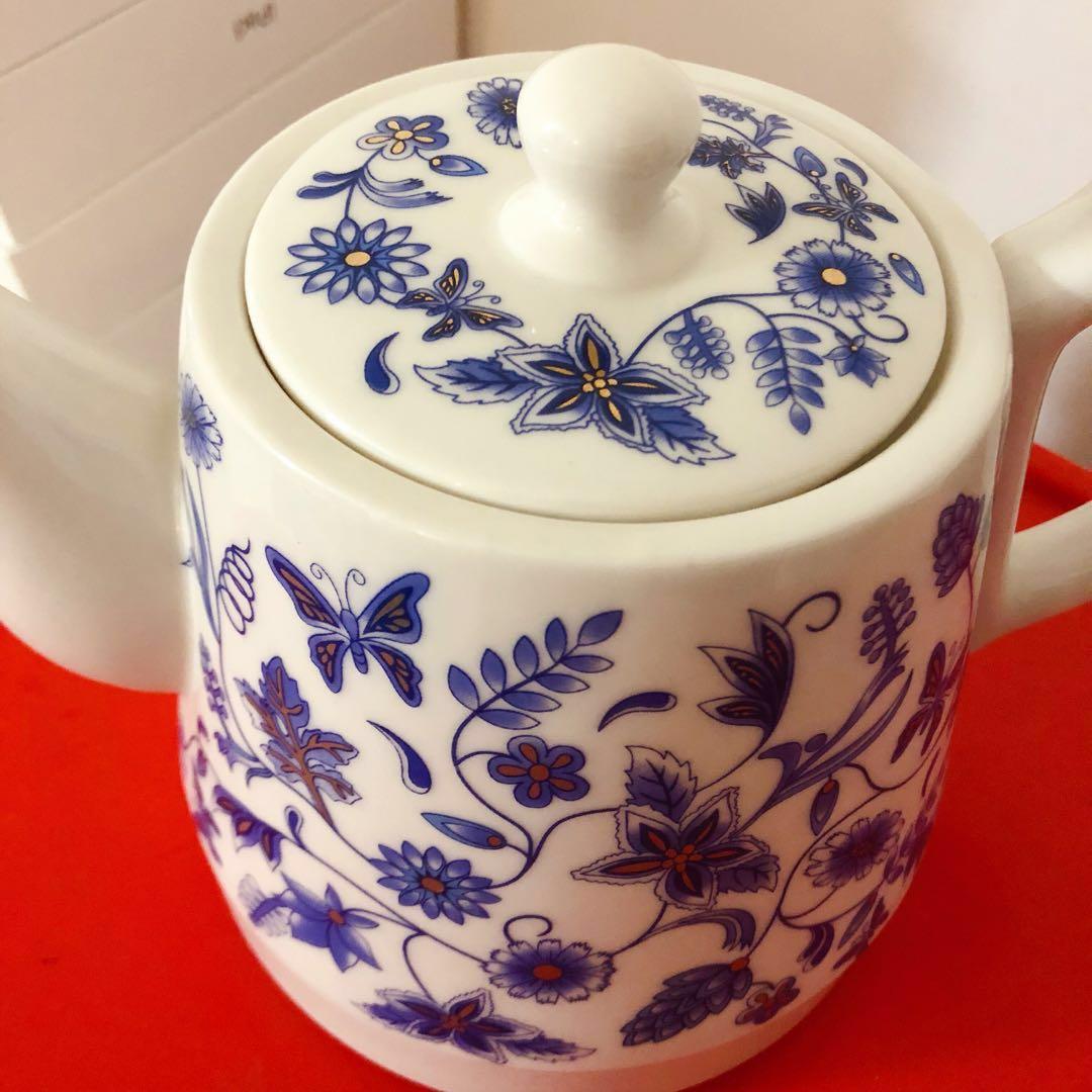 Nice Roman ceramic electric kettle / Teapot, Furniture & Home Living ...