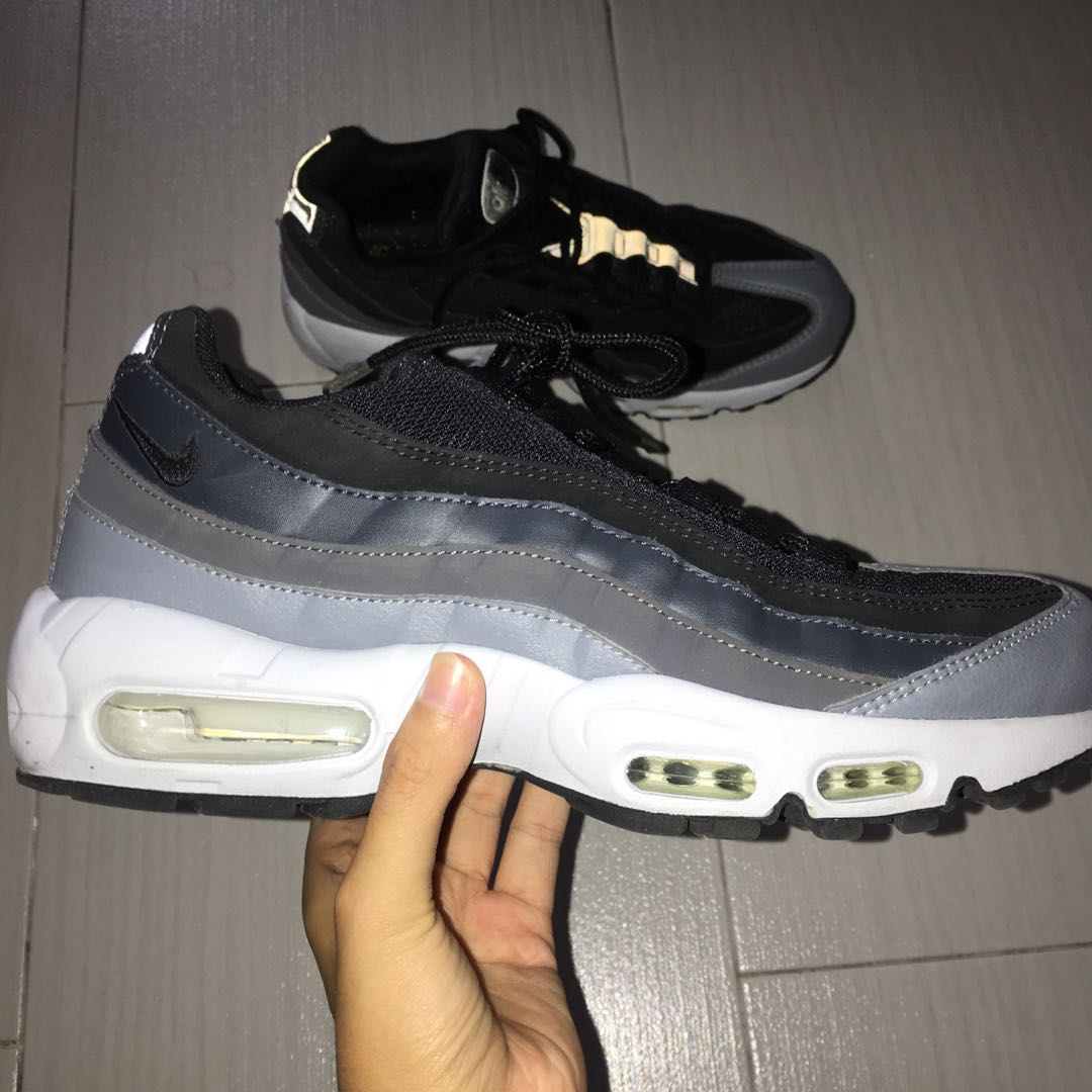 Nike air max 95 essential, Men's Fashion, Footwear, Sneakers on Carousell