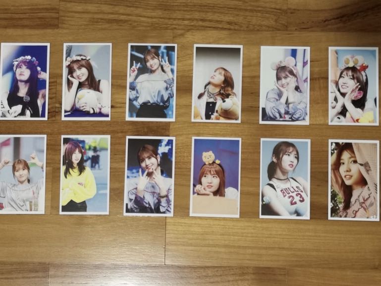 twice - momo photocards (12 pieces), Hobbies & Toys, Memorabilia ...