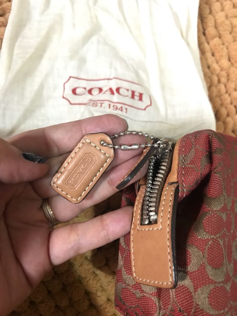 Authentic Coach small pouch, Women's Fashion, Bags & Wallets, Purses ...