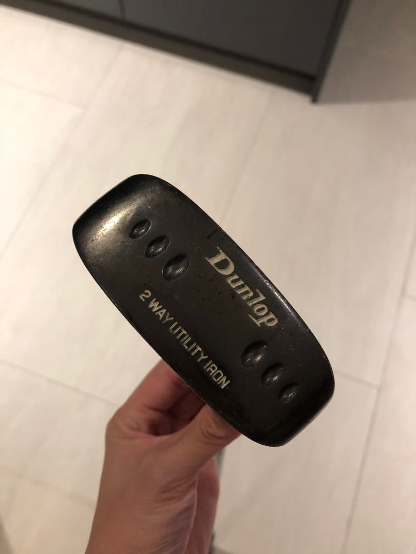 Dunlop Chipper, Sports Equipment, Sports & Games, Golf on Carousell