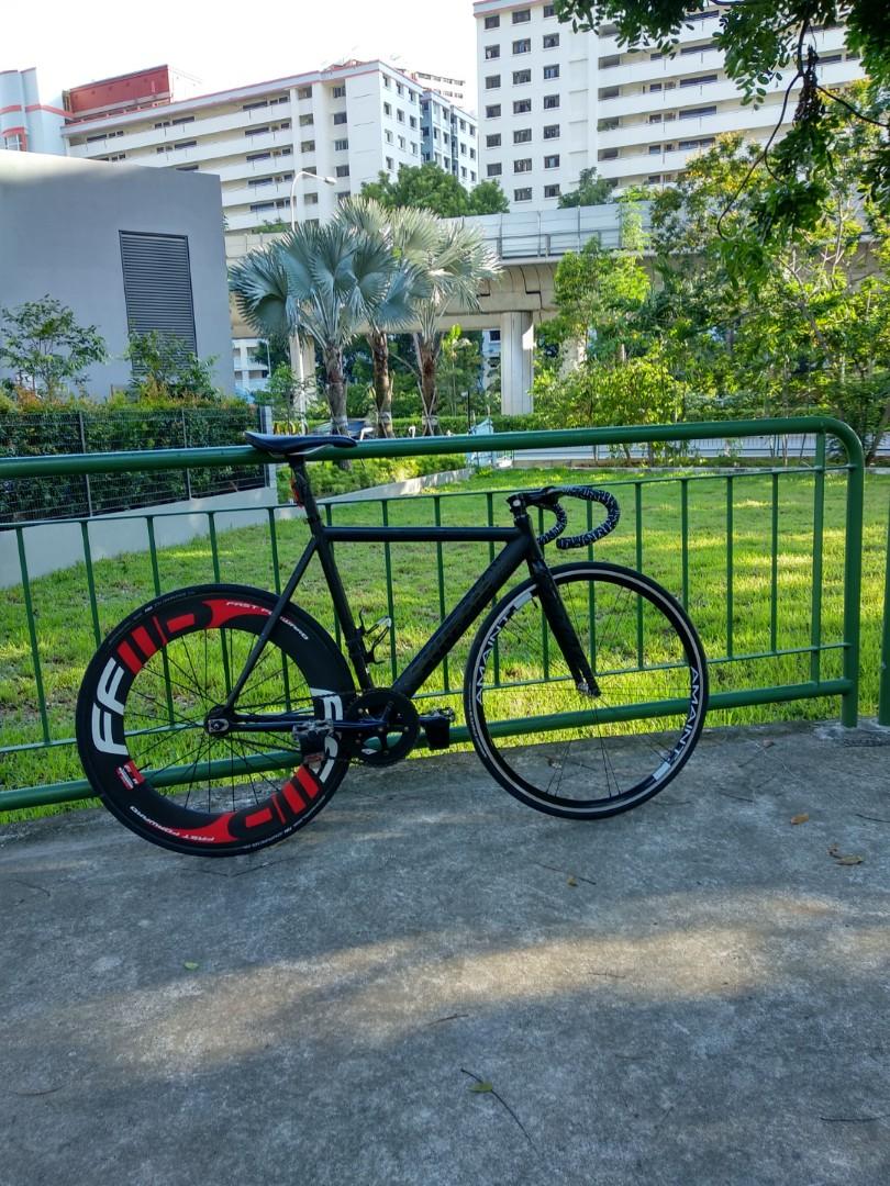 Skream V1 Sprint (Blackout edition) frameset, Sports Equipment ...