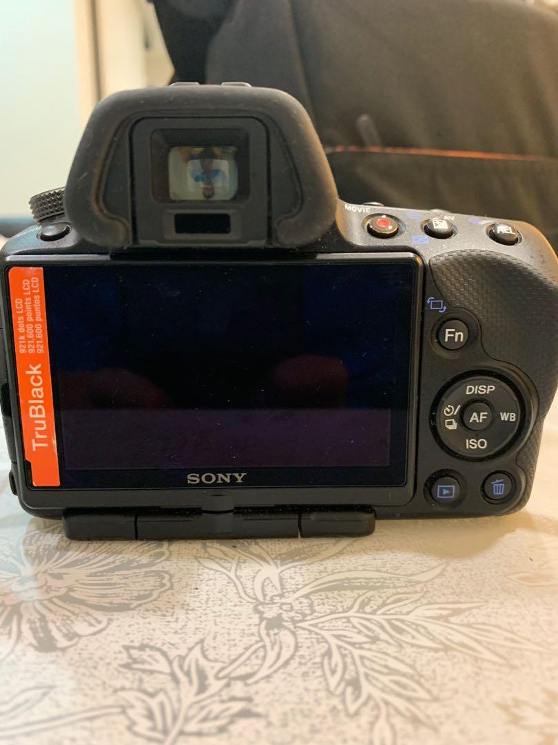 Sony A33, Photography, Cameras on Carousell