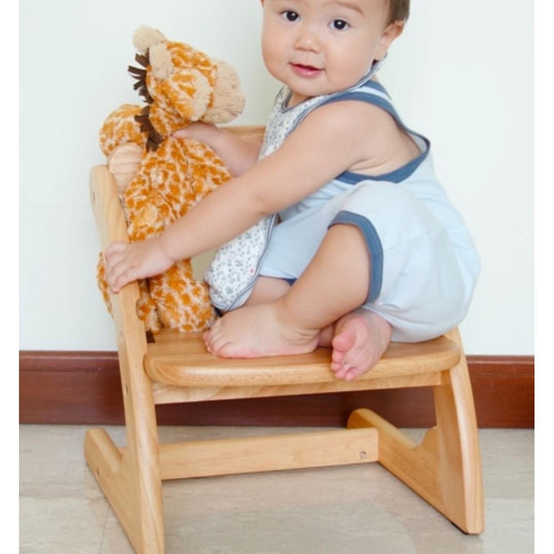 Yamatoya BUONO JAPANESE kid's wood study desk & chair, Babies & Kids ...