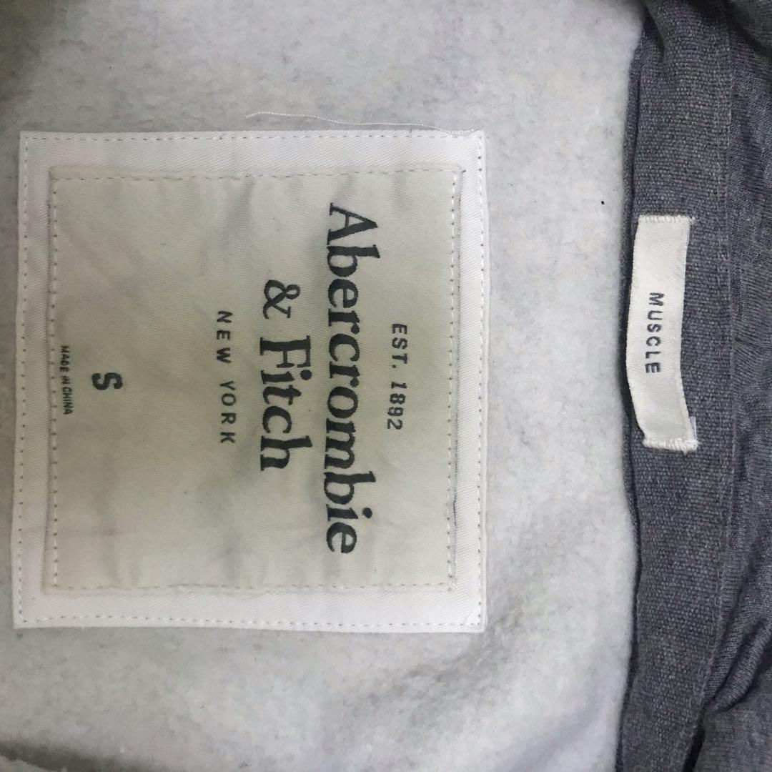 Abercrombie and Fitch Jacket, Women's Fashion, Coats, Jackets and Outerwear on Carousell