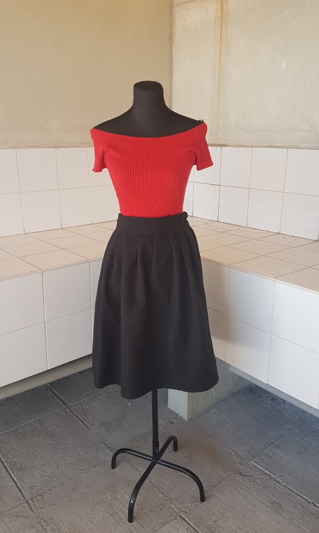 Mango small red top, Women's Fashion, Tops, Blouses on Carousell