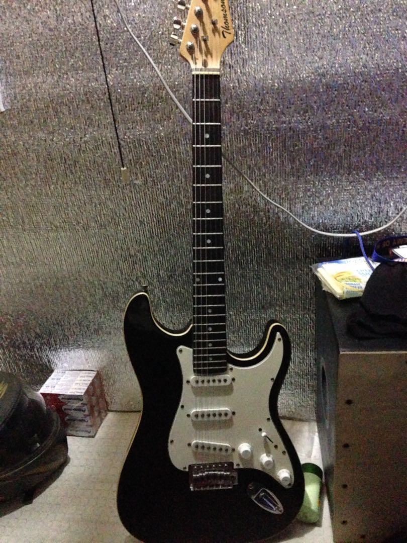 Thomson, Hobbies & Toys, Music & Media, Musical Instruments on Carousell