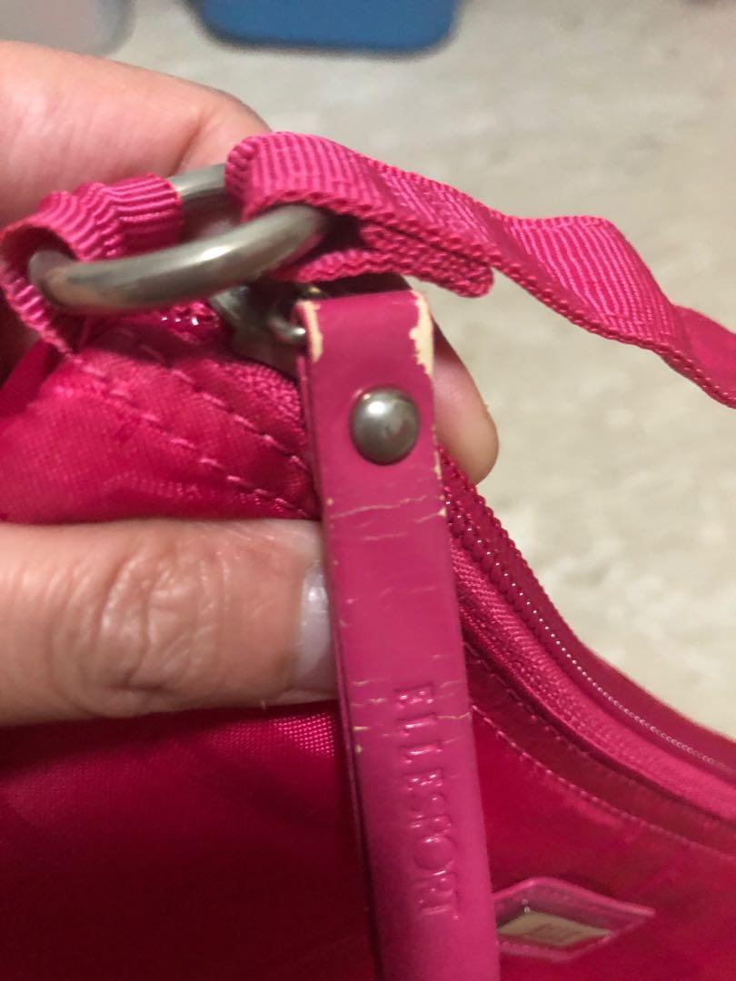 Elle Sport Bag, Women's Fashion, Bags & Wallets, Tote Bags on Carousell