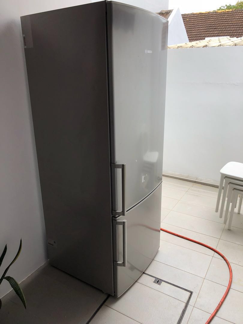 Well maintained Bosch refigerator 505L capacity, TV & Home Appliances ...