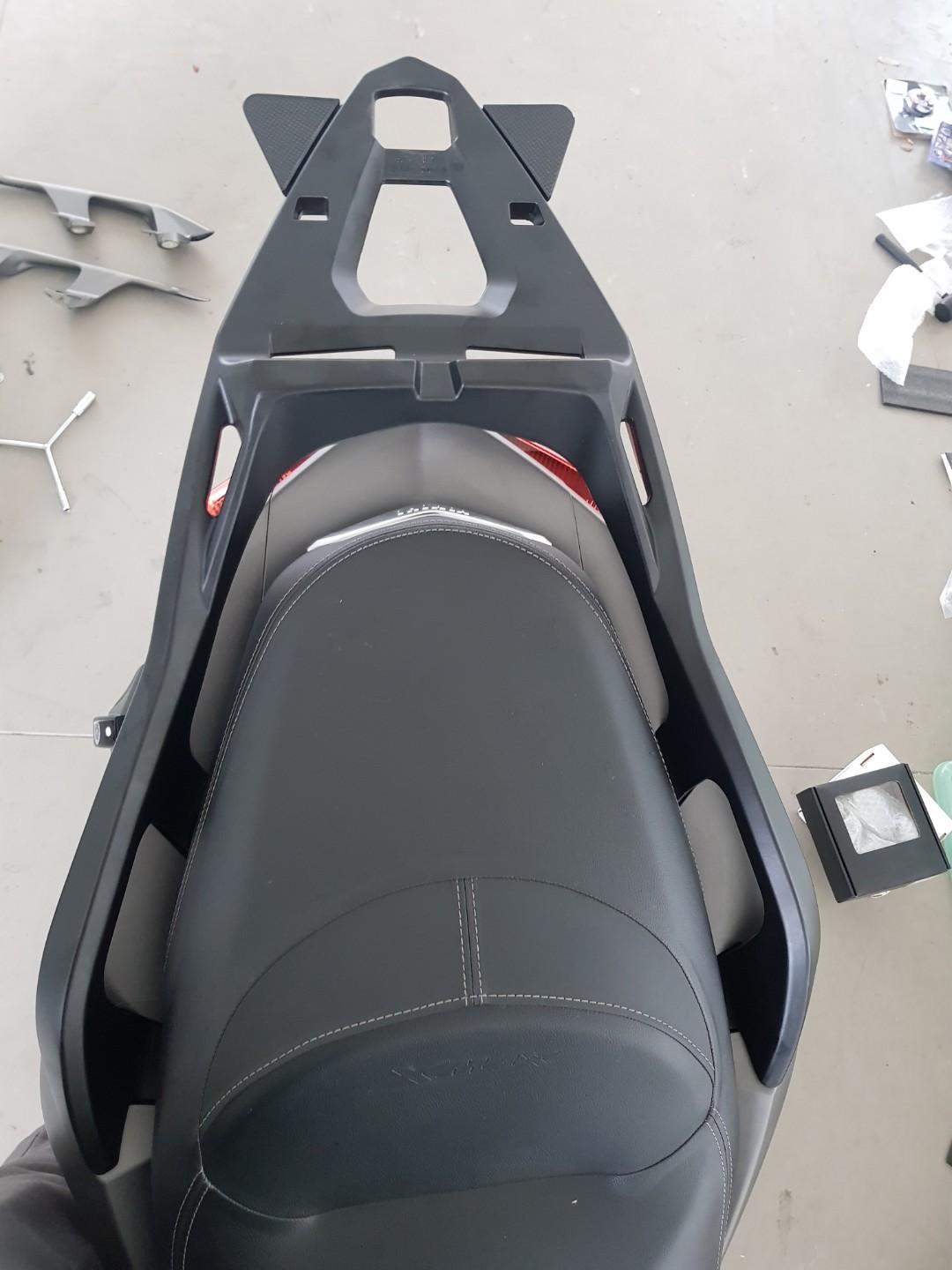 Xmax rear carrier rack a.k.a toprack, Motorcycles, Motorcycle ...