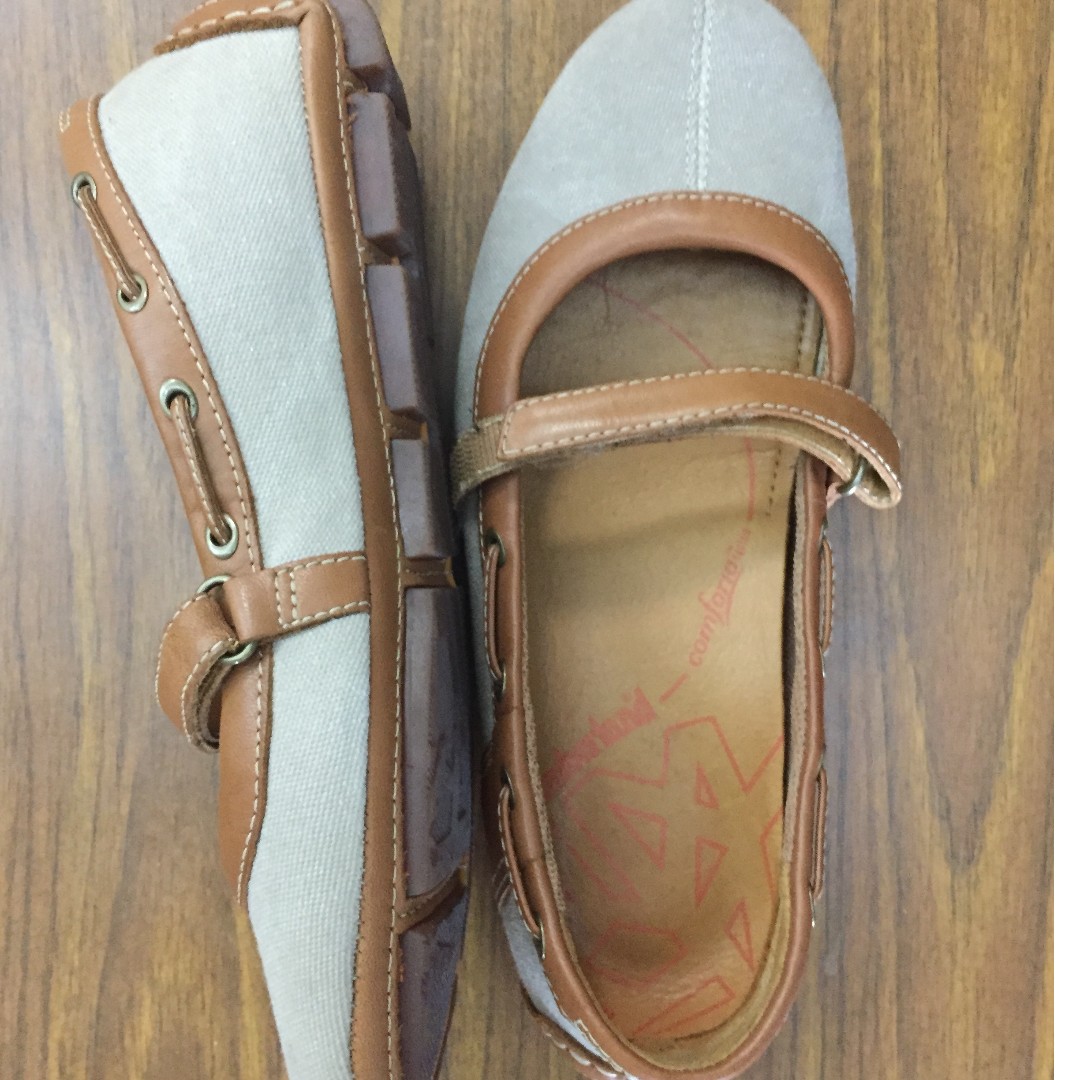 TIMBERLAND Original Ladies Leather Flats, Women's Fashion, Footwear ...