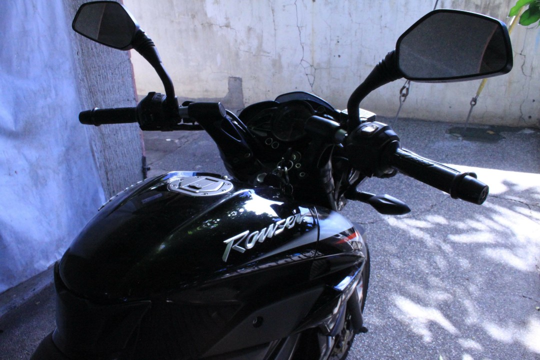 2015 Kawasaki Rouser NS 200, Motorbikes on Carousell
