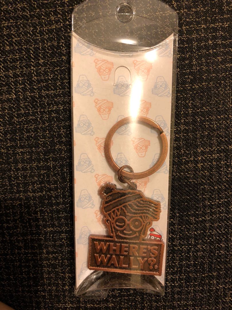 絕版 Where's wally key ring, 興趣及遊戲, 玩具 & 遊戲類 - Carousell