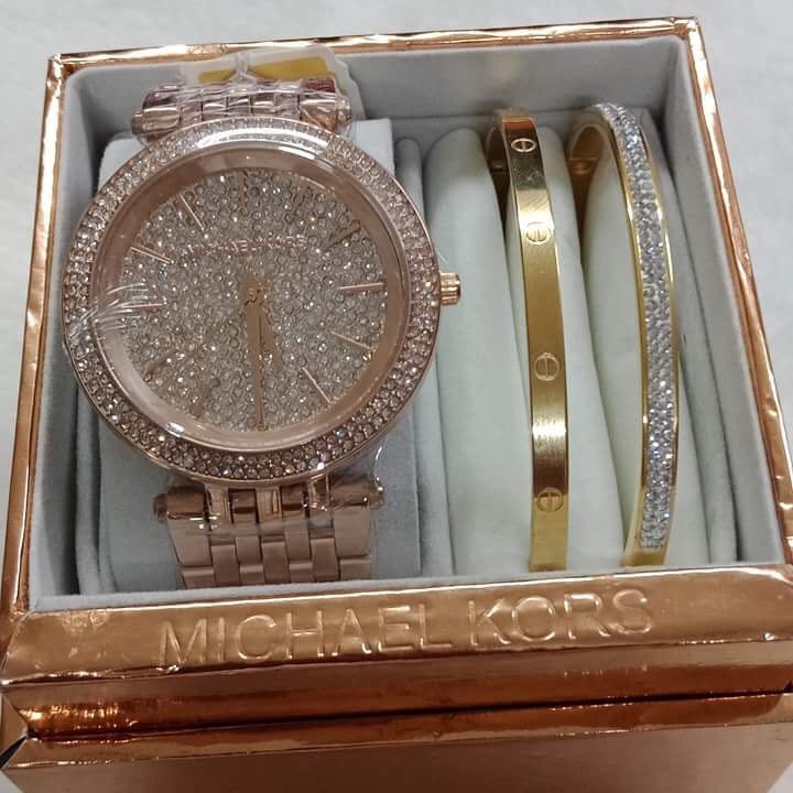 AUTHENTIC MICHAEL KORS SET WITH FREE LV WALLET, Luxury, Watches on ...