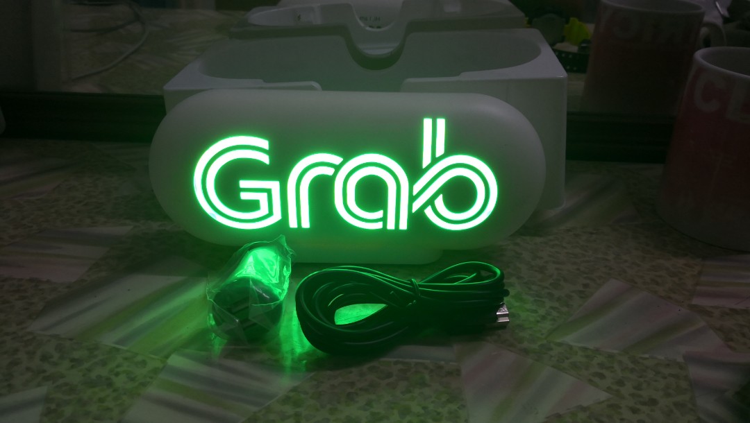 Grab Light, Furniture & Home Living, Lighting & Fans, Lighting on Carousell