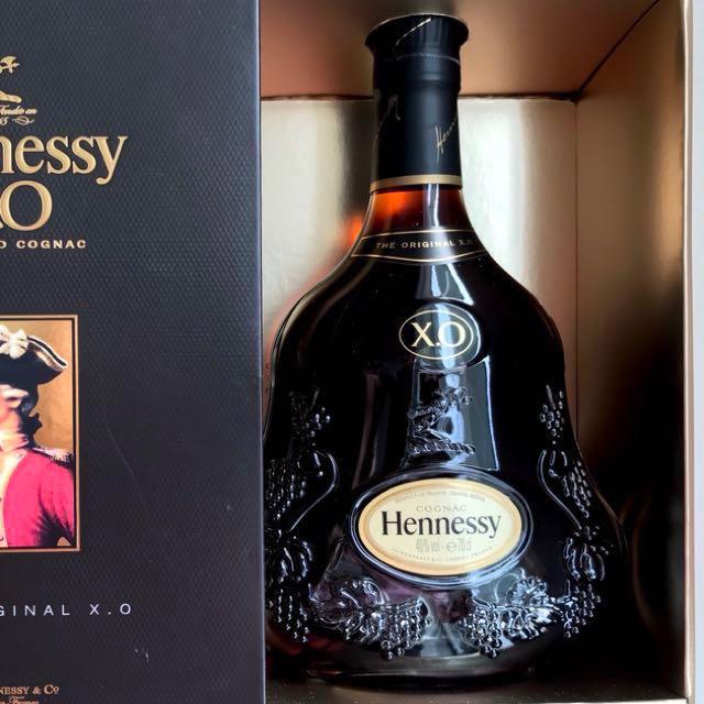 Hennessy XO extra old cognac 700ml, Food & Drinks, Alcoholic Beverages on Carousell