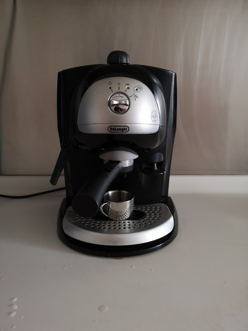 Delonghi Coffee Expresso Machine, TV & Home Appliances, Kitchen ...