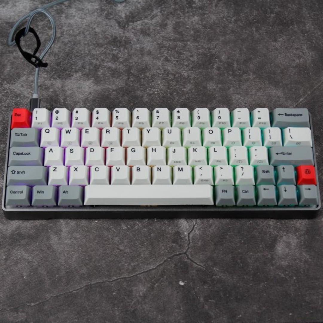 [Price reduced] GK64 RGB Hot-swappable Mechanical Keyboard, Electronics ...