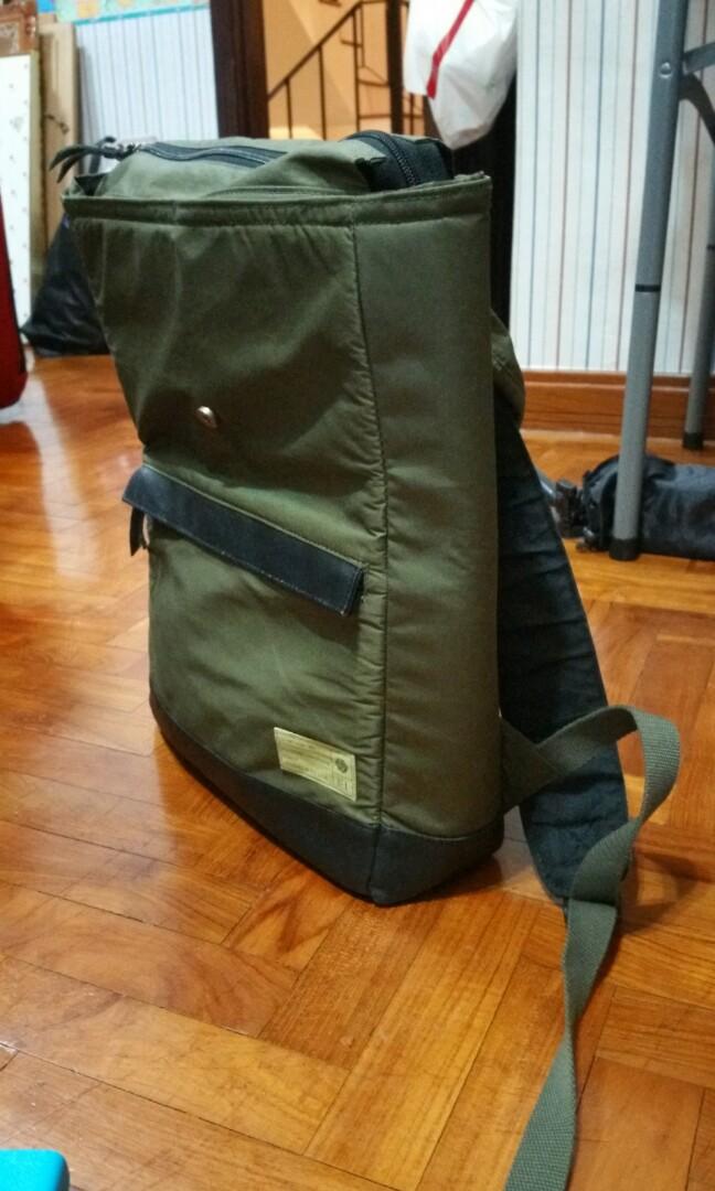 Hex Grid Alliance Backpack, Men's Fashion, Bags, Backpacks on Carousell