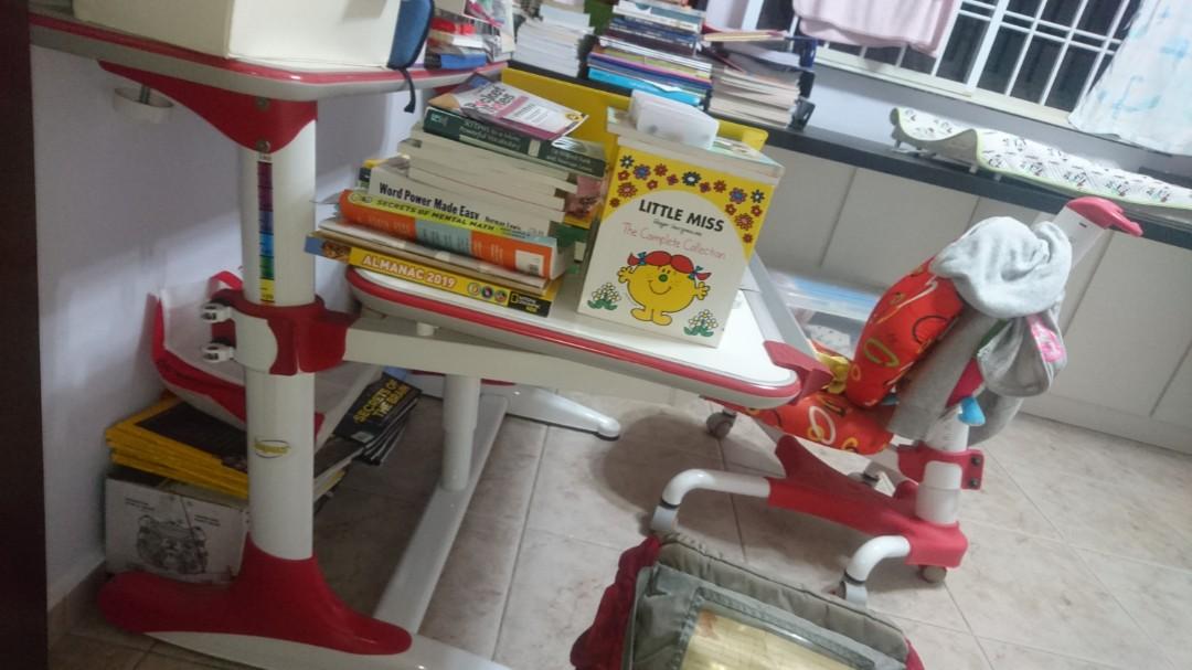 Impact Ergonomic Table and Chair w Adjustable Height Shelves, Furniture ...
