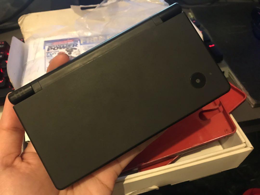 MATTE BLACK NINTENDO DSI CONSOLE, Video Gaming, Video Game Consoles ...