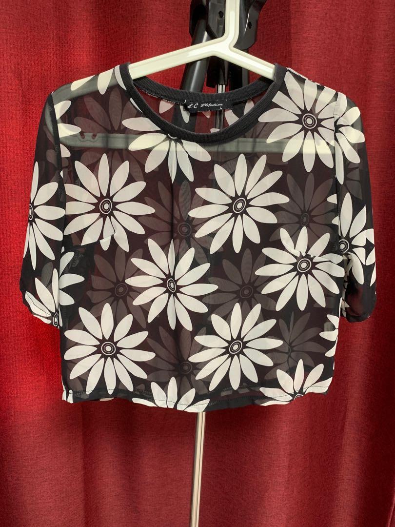 Translucent daisy print crop top, Women's Fashion, Tops, Sleeveless on ...