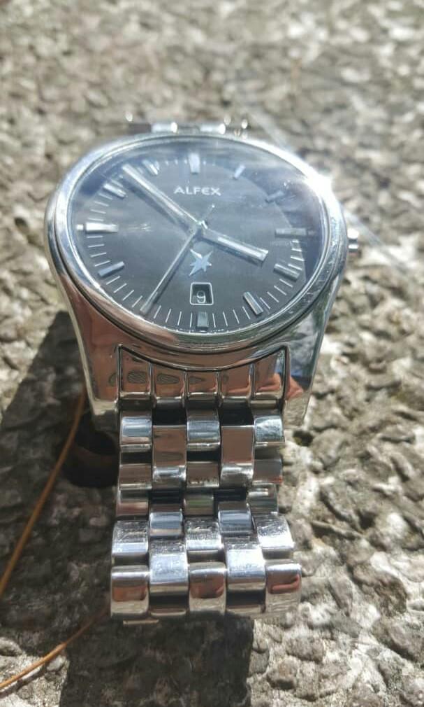 Vintage, Men's Fashion, Watches & Accessories, Watches on Carousell