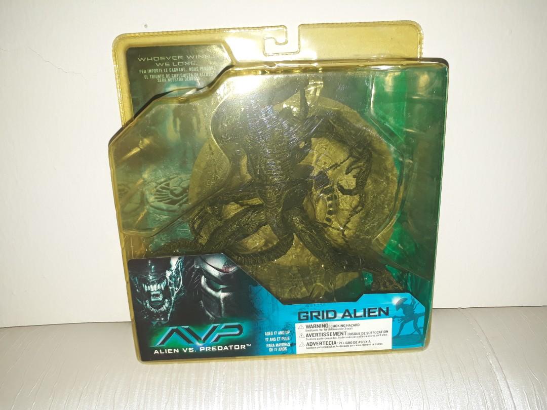 Alien Vs Predator - Grid Alien, Hobbies & Toys, Collectibles ...