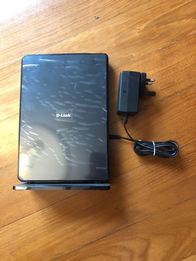 Almost new: back up set of Dlink Router, Mobile Phones & Gadgets ...