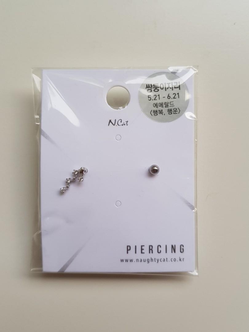 BNIB Gemini Constellation Piercing, Women's Fashion, Jewelry ...