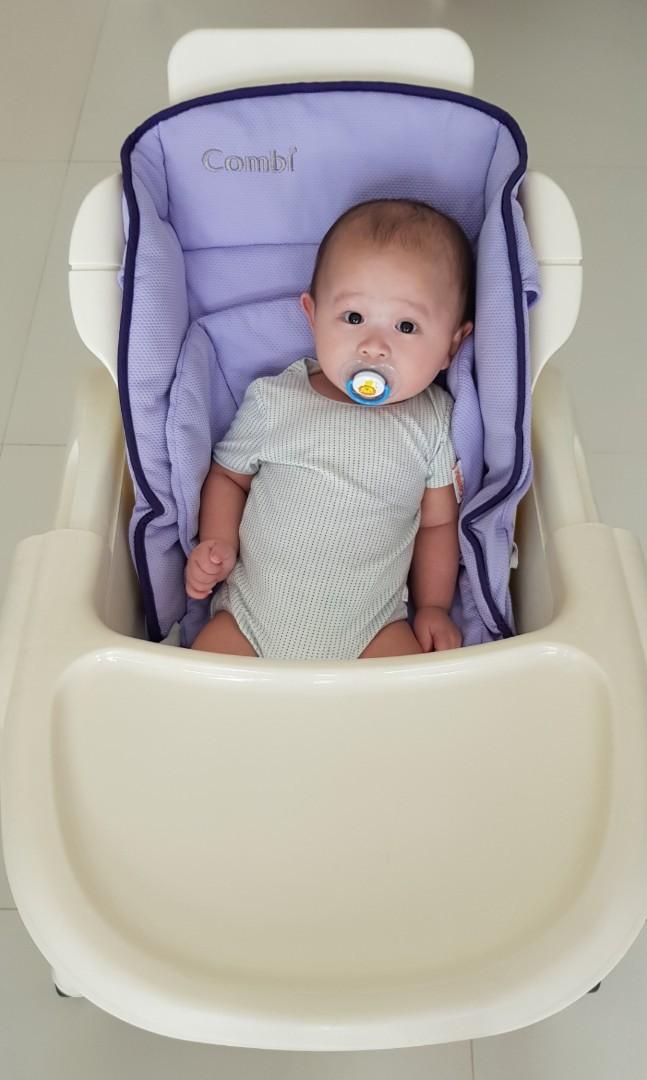 COMBI dreamy parenting station (baby rocker), Babies & Kids, Infant ...