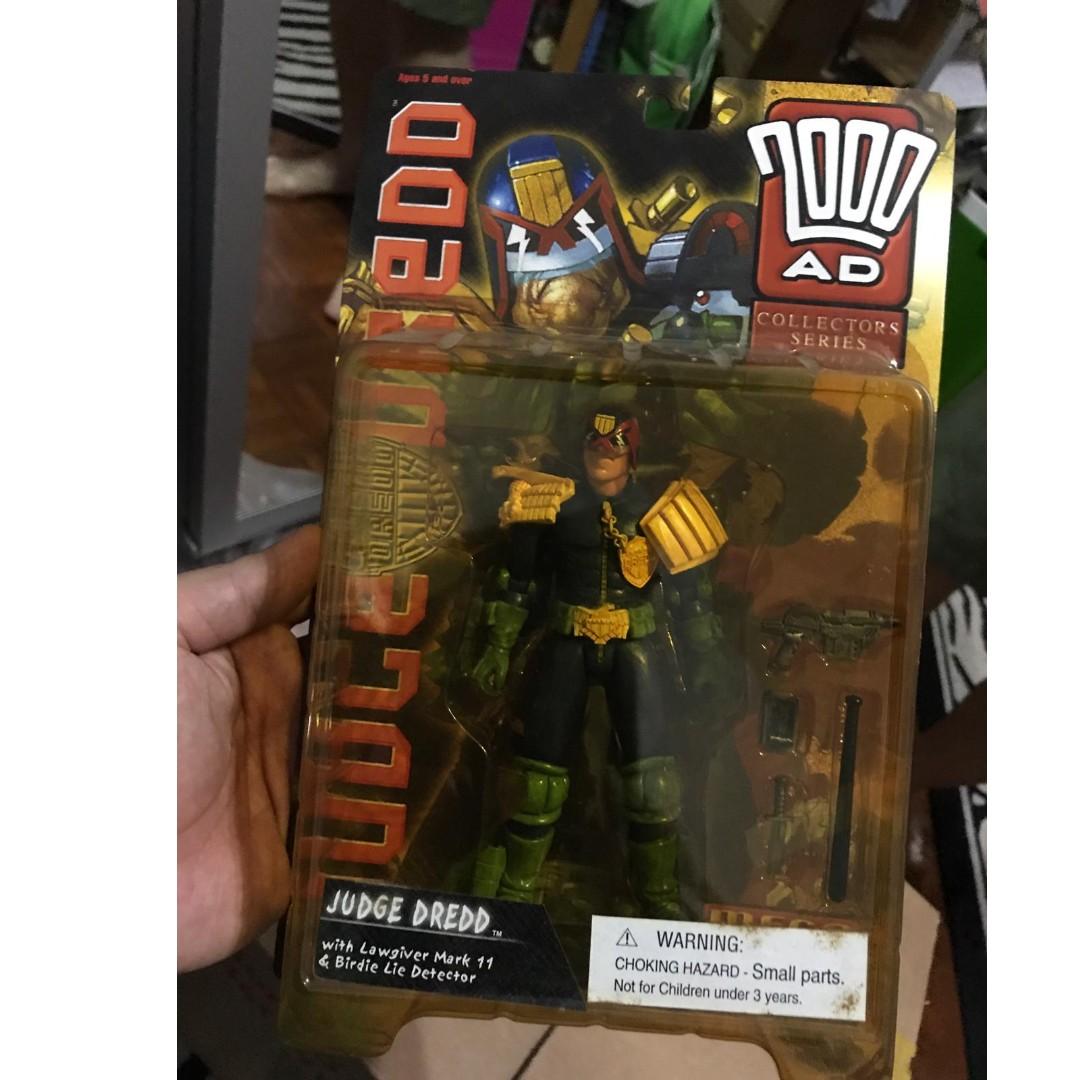 JUDGE DREDD FIGURE 2000 AD COMICS COLLECTOR SERIES Judge Dredd 1999 NEW ...
