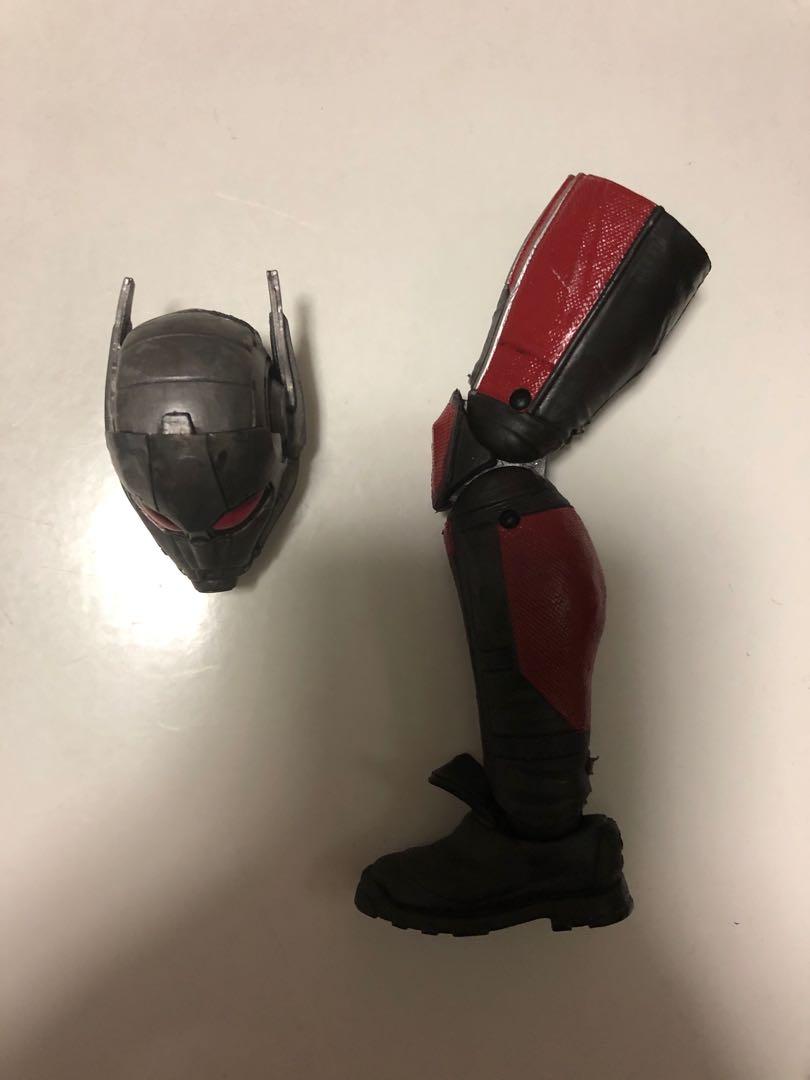 Marvel Legends Giant Man BAF Parts (Head & Left Leg), Toys & Games ...