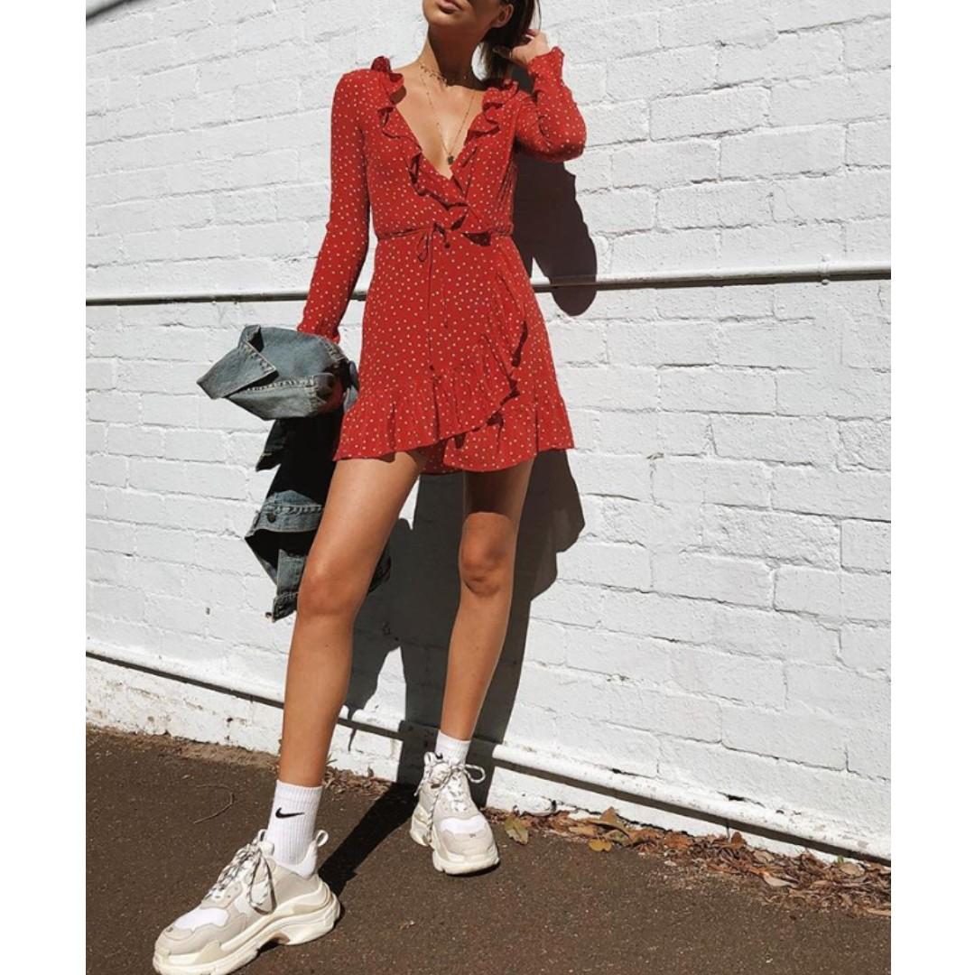 (PO) Realisation Par The Alexandra - Red Star, Women's Fashion, Dresses ...